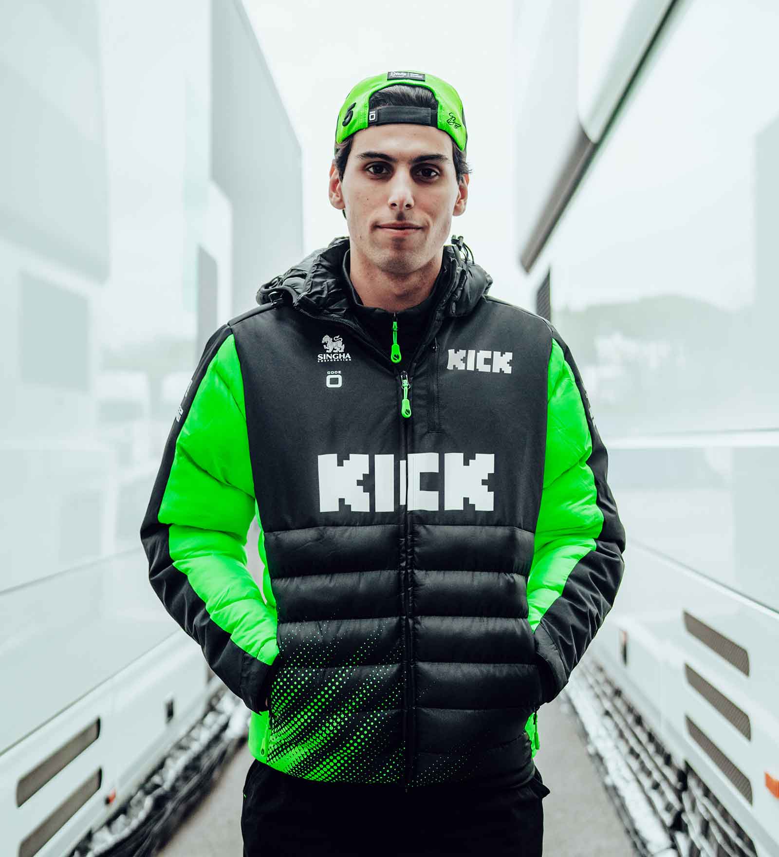 Stake F1 Teamwear Puffer Jacket Black M | CODE-ZERO